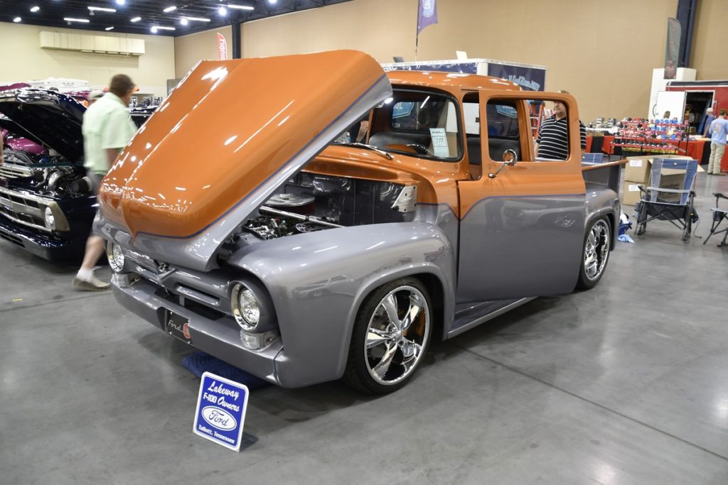 Ford Powered F-100 Super Nationals