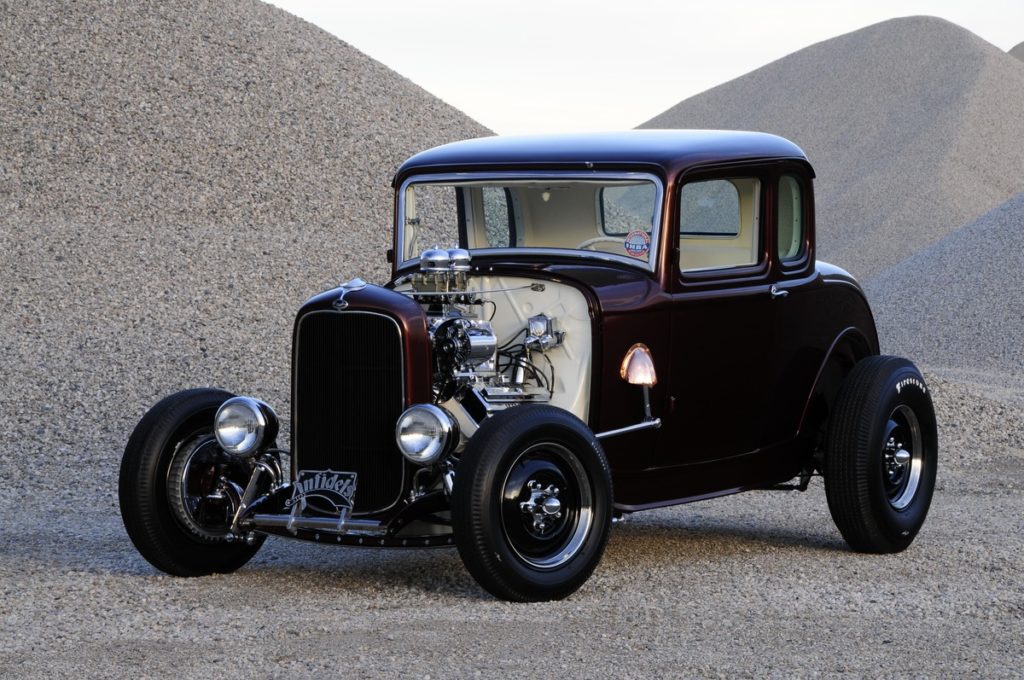 1932 Ford Highboy Deuce Coupe East Coast Favorites | Triple Play