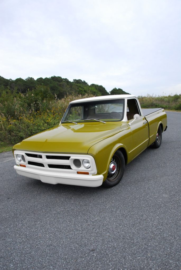 Howard Smith’s 1967 GMC Perfectly Blends Style and Power
