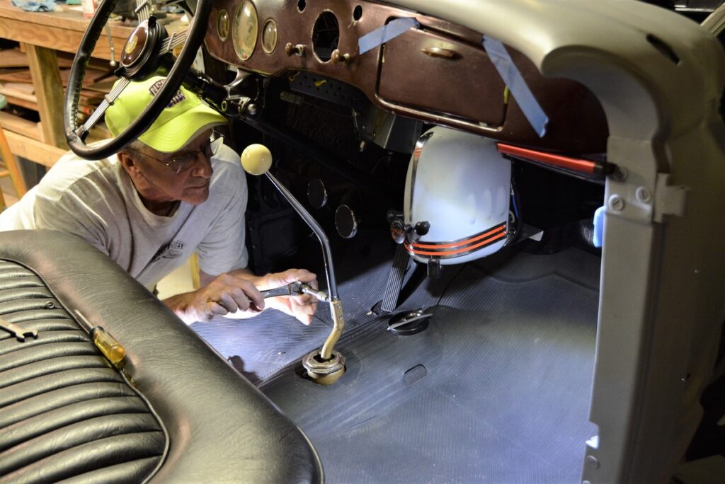 Swapping the Shift Handle on the T5 Transmission