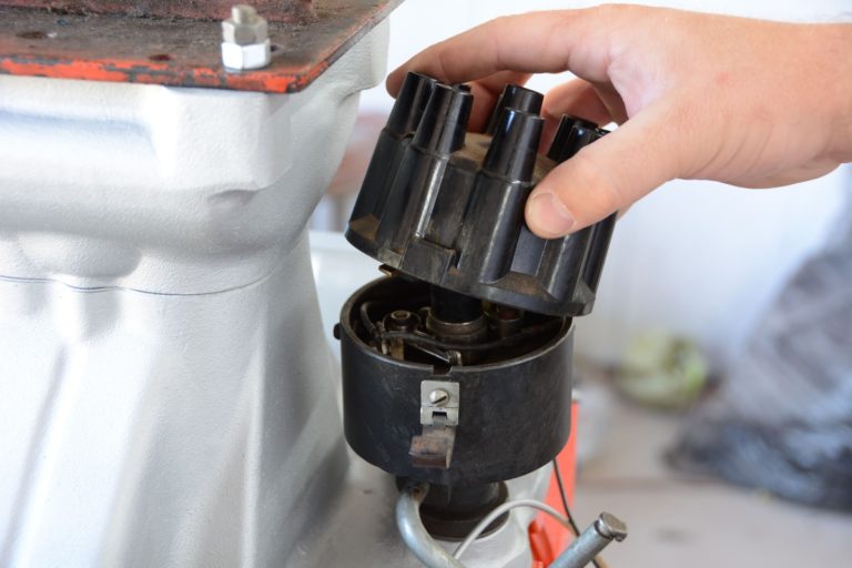 Installing PerTronix Electronic Ignition in a Points Distributor