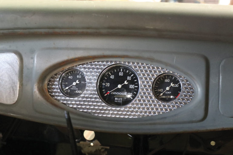 Build a 1932 Ford coupe in either Traditional or Modern Traditional style