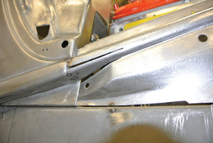 Fabricating a Custom Three-Piece Hot Rod Hood