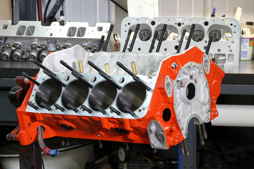 How To Build an Overachieving Small-Block Engine