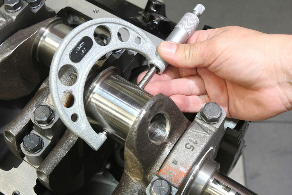 Installing a short-block on a Chevy small-block engine