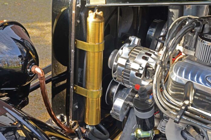Hot Rod Model T: 1926 Ford Tudor Sedan