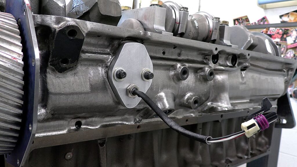 500-horsepower Twin Turbo Chevy straight six cylinder engine