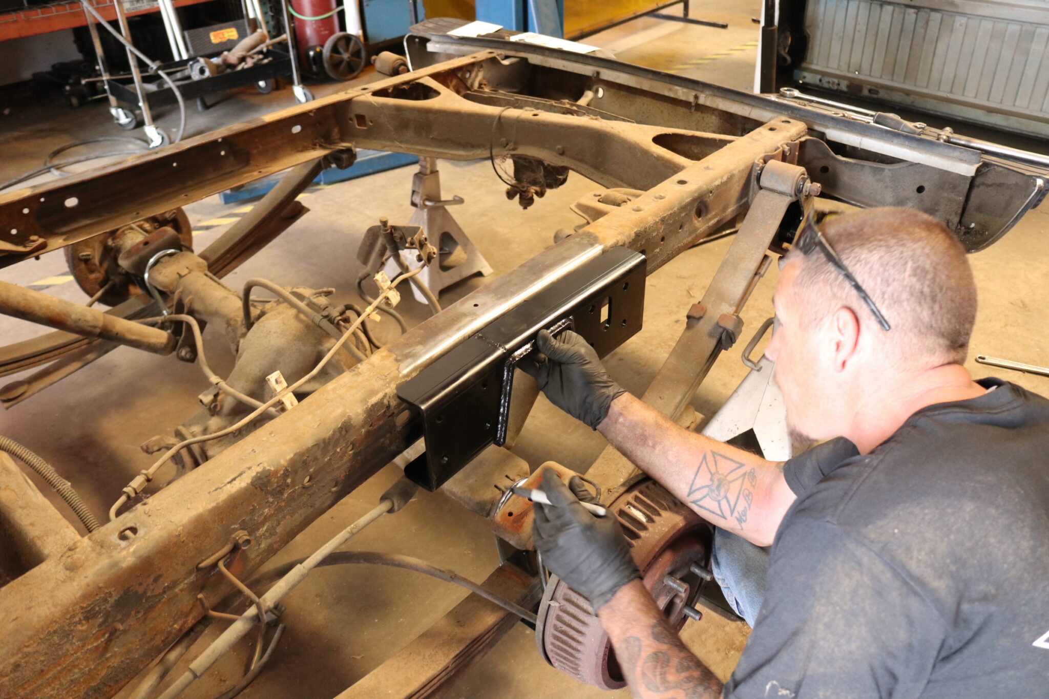 Western Chassis 1988-1998 C1500 OBS Super C-Notch and Flip Kit