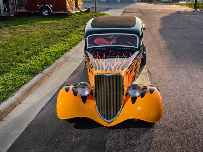 1933 Ford Vicky Packs big-block Chevy V8