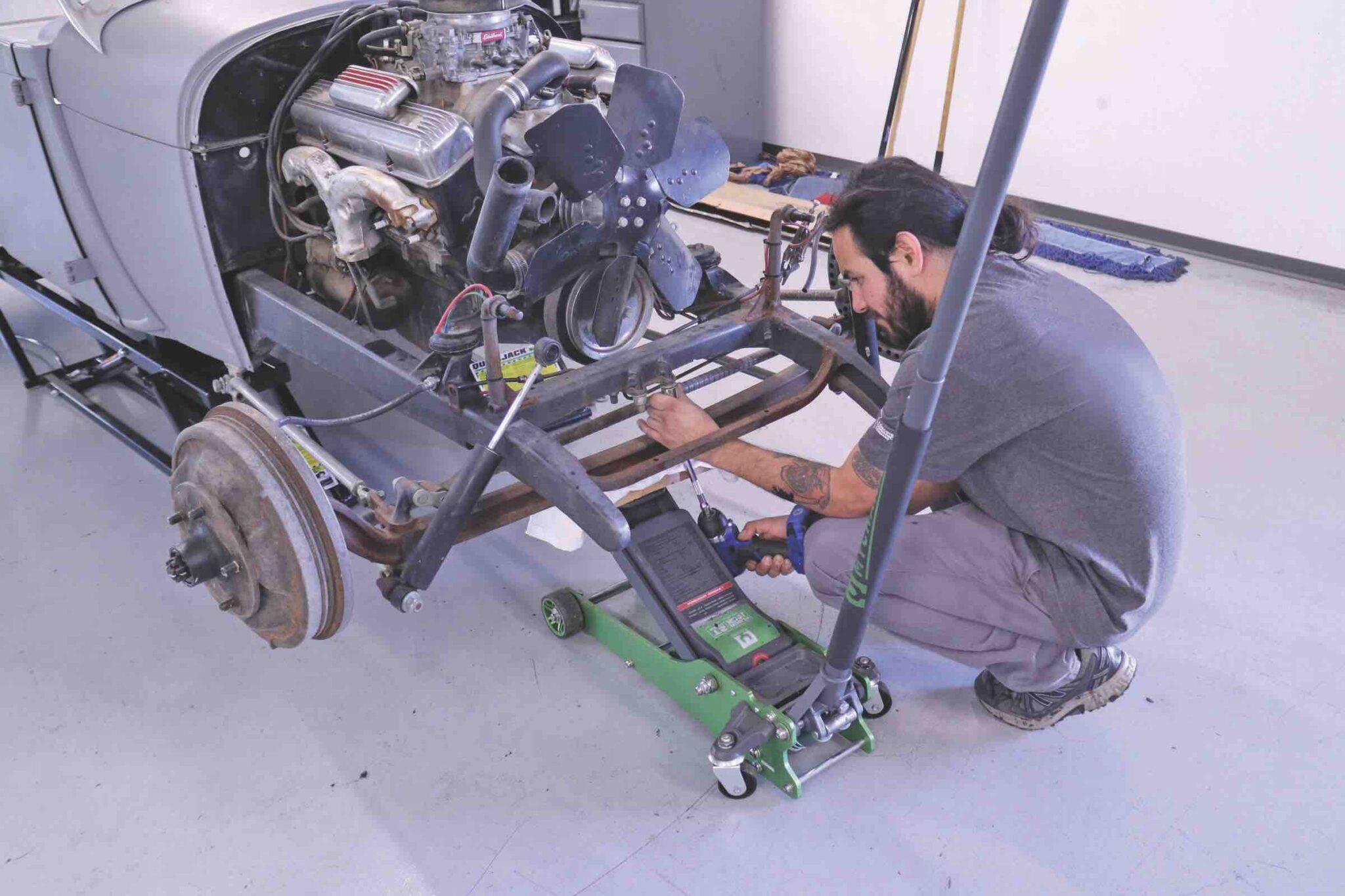 How to Install a Speedway Motors Dropped Axle on Your Model A