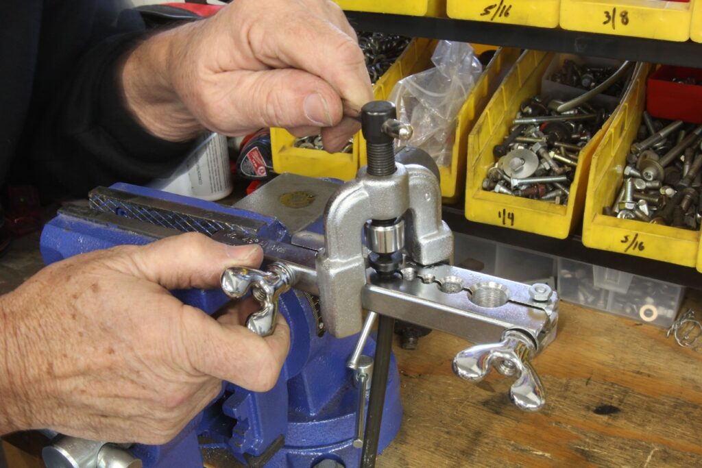 Tubing Flares Made The Correct Way - Simple Tips For Any DIYer