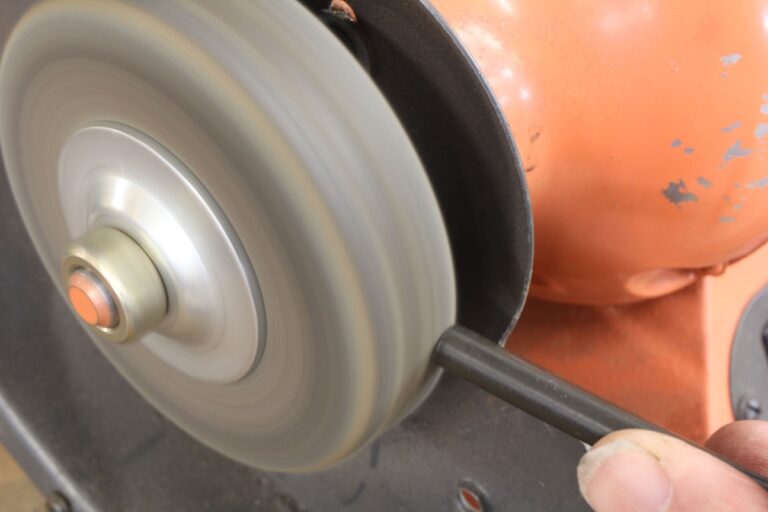 Tubing Flares Made The Correct Way - Simple Tips For Any DIYer