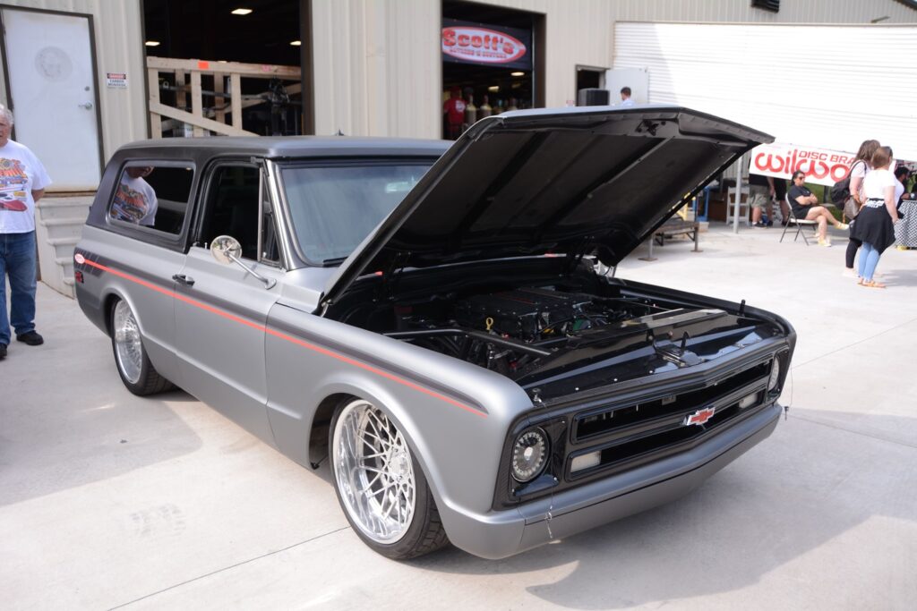 A Packed House at Scott’s Hotrods Open House