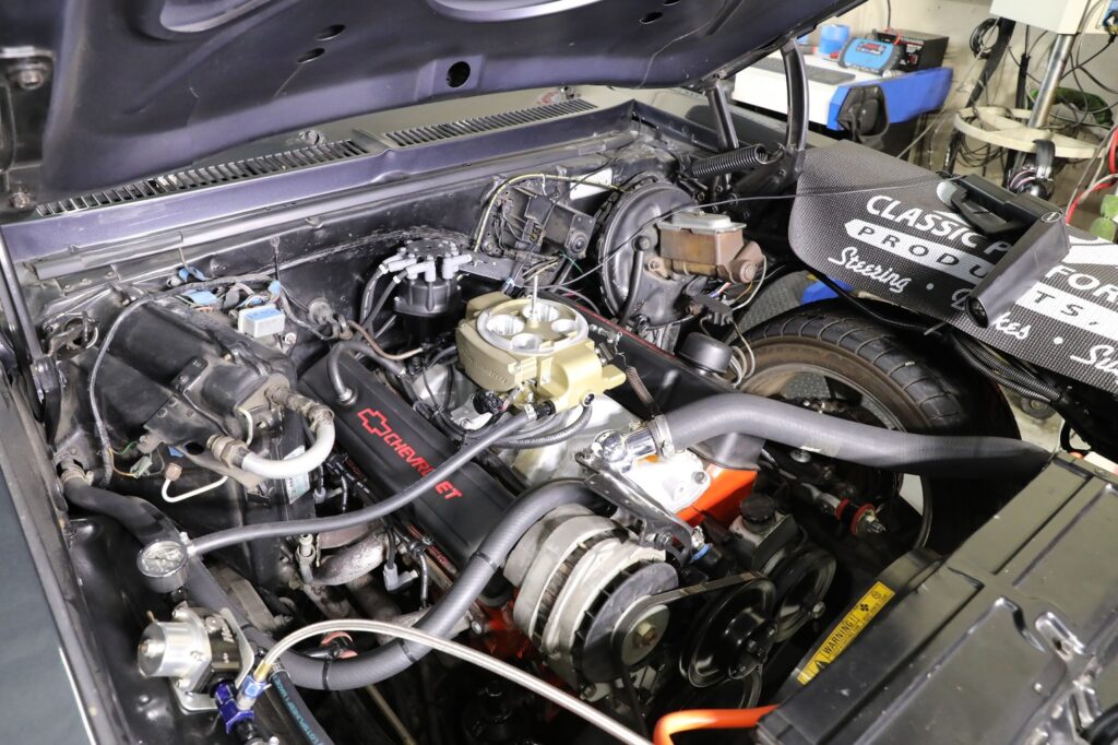 Installing Holley Sniper Quadrajet fuel injection on a 1972 Chevy Nova