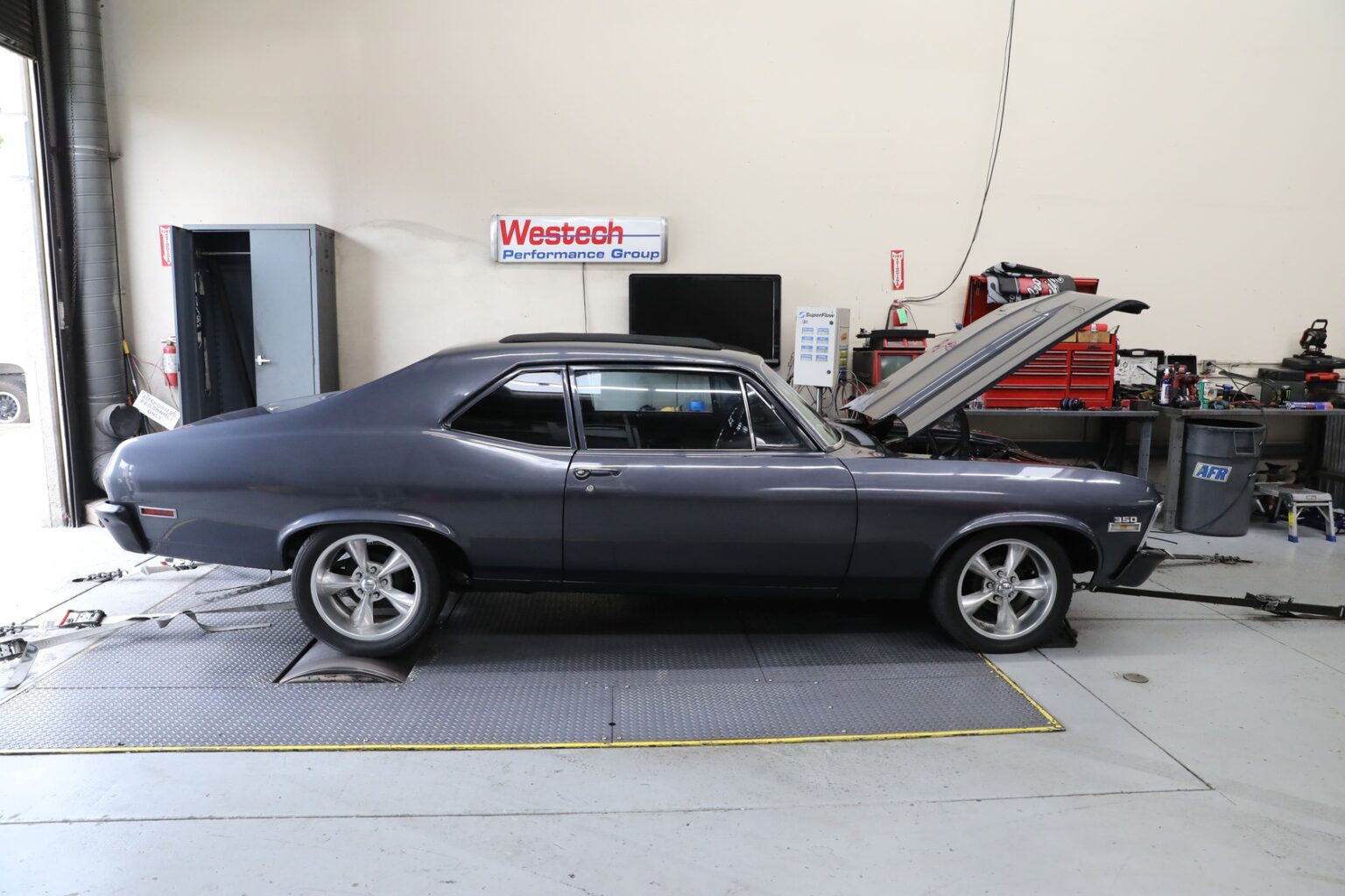 Installing Holley Sniper Quadrajet fuel injection on a 1972 Chevy Nova