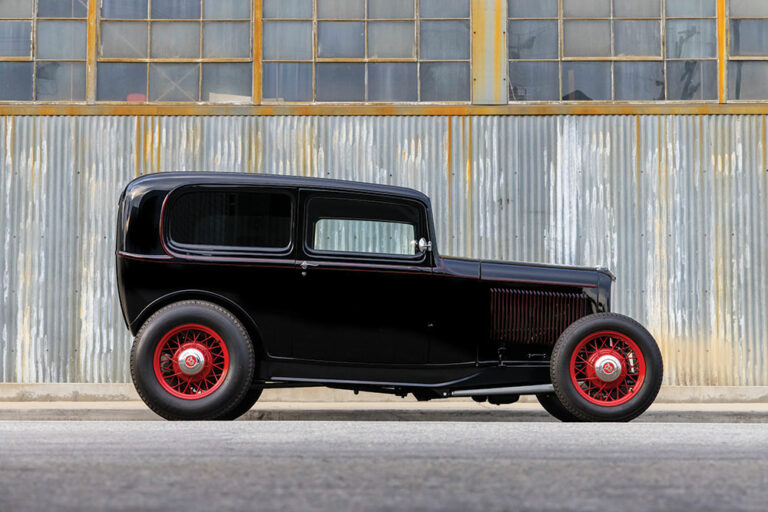 Traditionally Built ‘32 Highboy Sedan