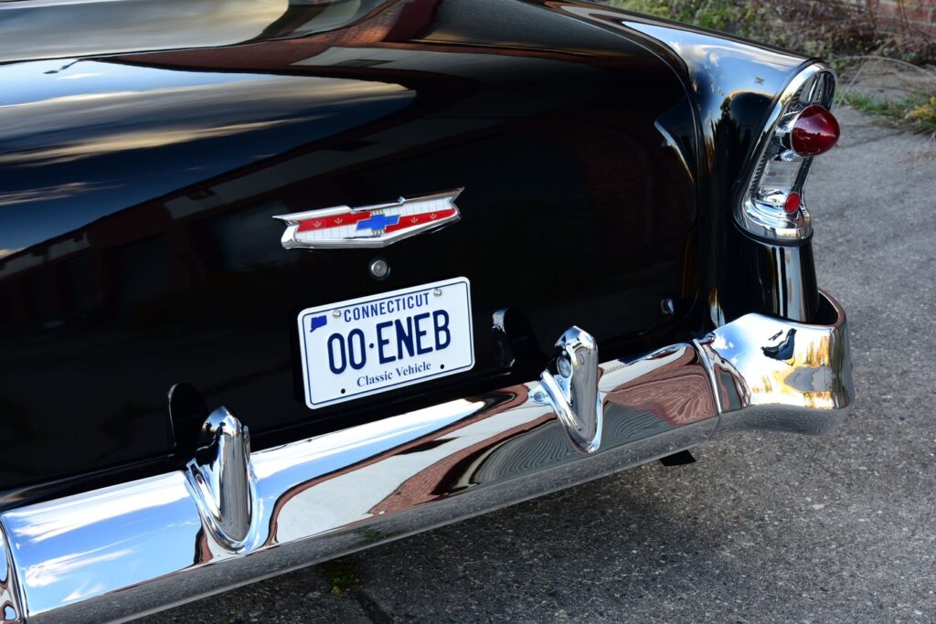 Vintage 1956 Chevy 150 Restomod: 287CI V8