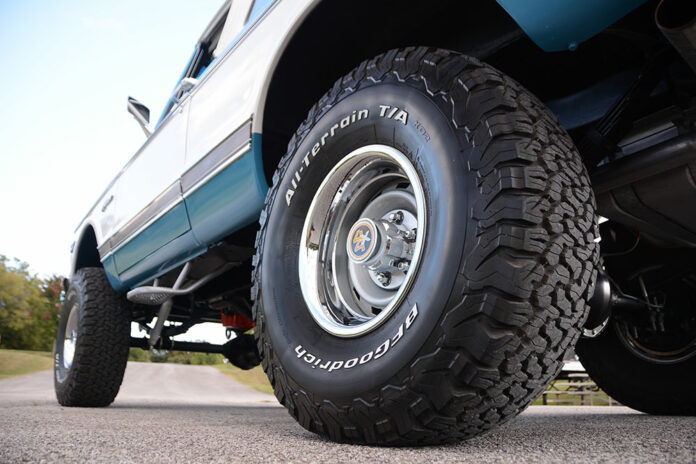 Best Of Both Worlds: LS Swapped ‘72 K5 Blazer