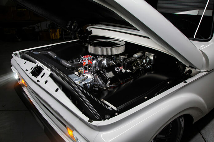 1963 Ford F100 With a Ford Big Block And Tuned Suspension