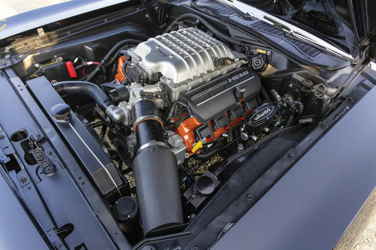 Hellcrate Redeye Hemi Powered 1970 Cuda