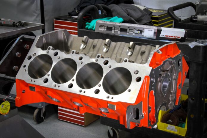 Chevrolet Performance 632 big-block engine build
