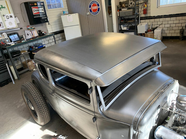 A Ford Model A with style: How to Chop a Hot Rod’s Roof and Make it Unique