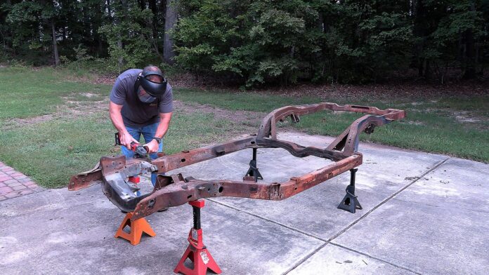 1980 Chevy Corvette Frame Restoration Using POR 15