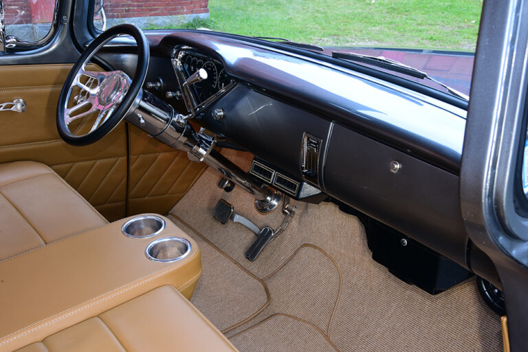 Sareault’s Daily Driven ’55 Chevrolet Task Force