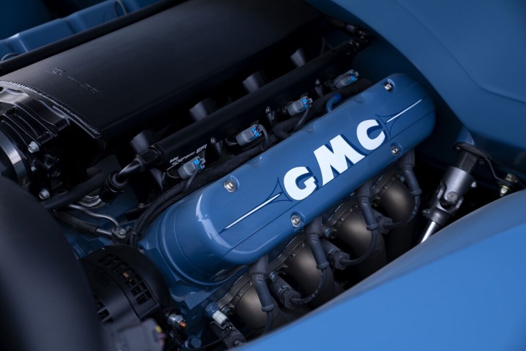 Tre 5 Customs Built ‘52 GMC Truck