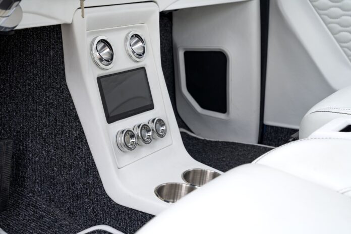 Tre 5 Customs Built ‘52 GMC Truck