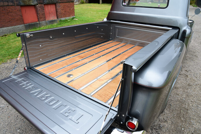 Sareault’s Daily Driven ’55 Chevrolet Task Force