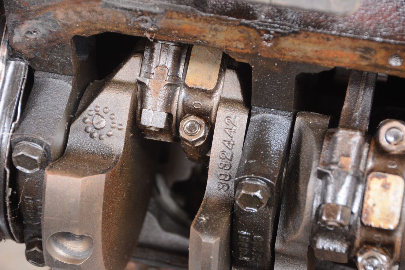 How to Decode A Small Block Chevy Engine