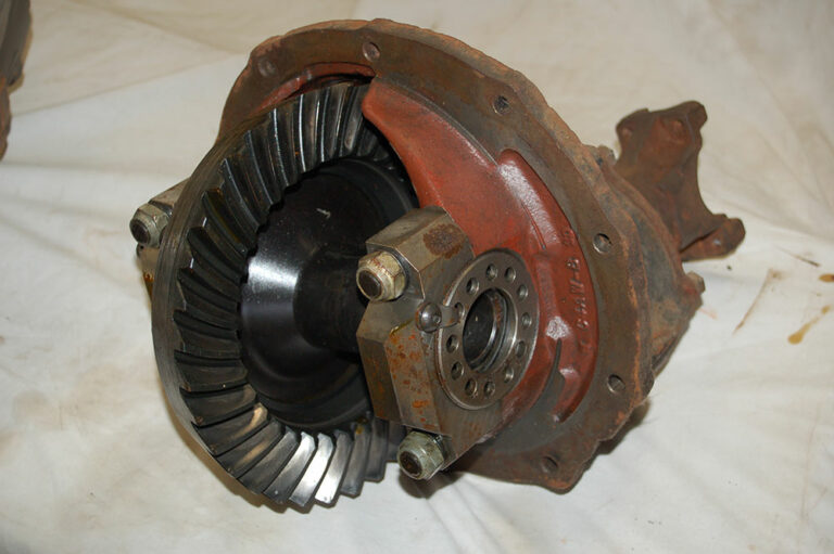 Everything You Need To Know About a Ford 9 Inch Rear End