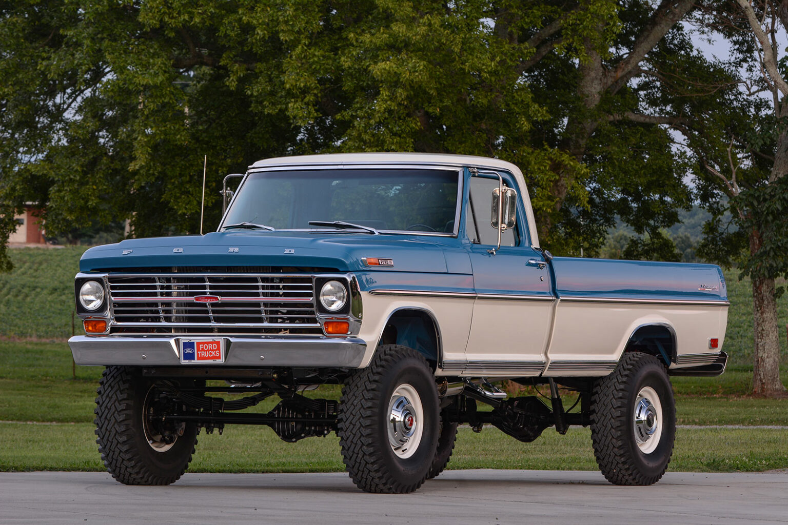The Ultimate Old School 1969 Ford F250