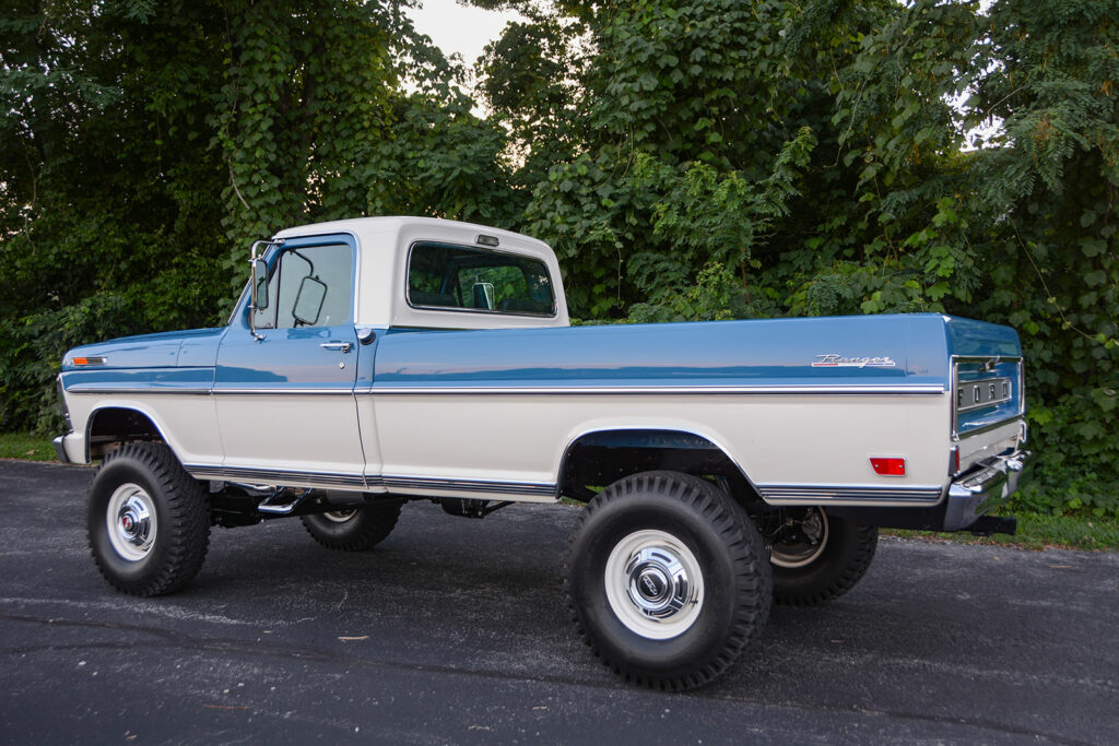 The Ultimate Old School 1969 Ford F250