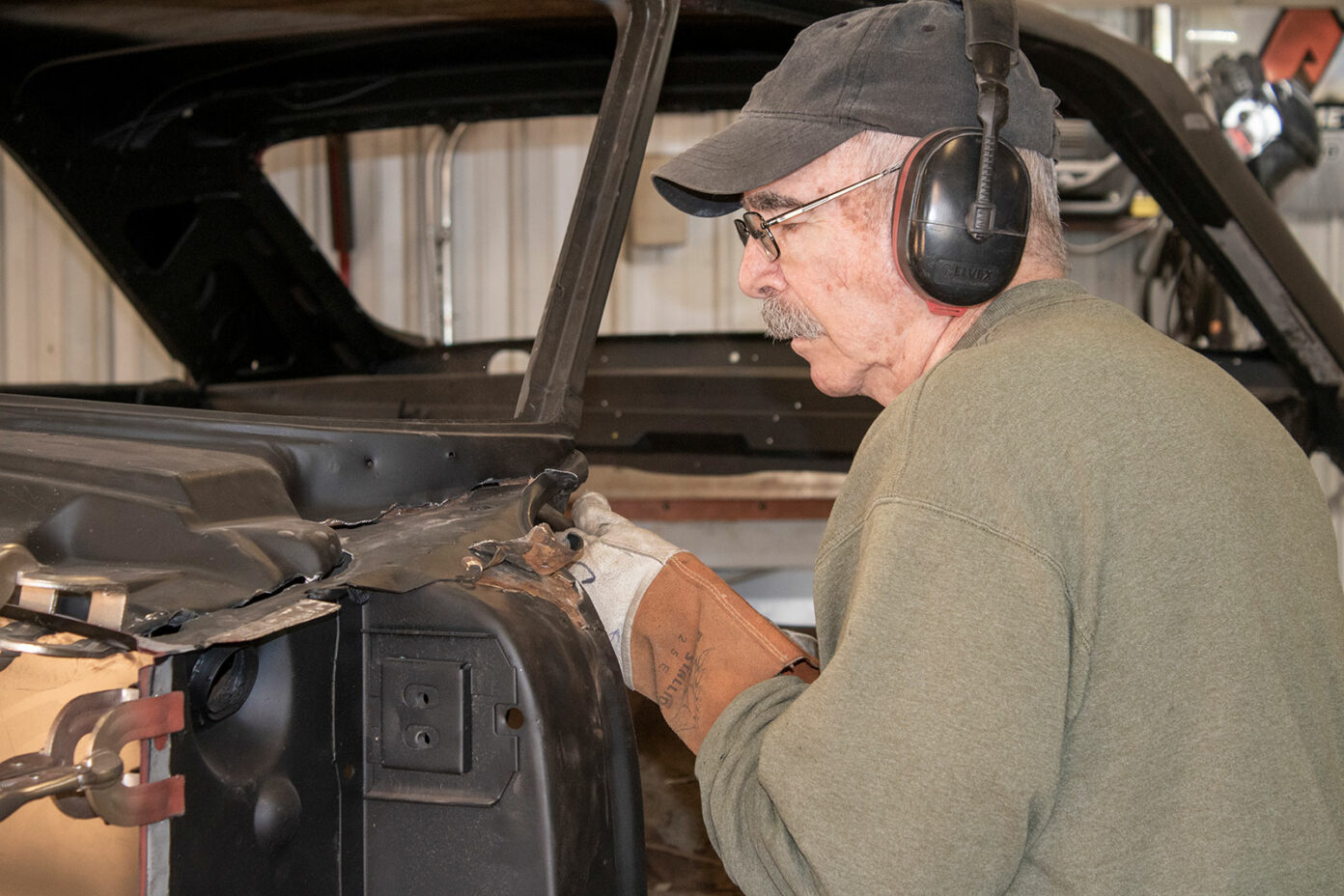How To Replace Upper and Lower Cowl On A Classic Car
