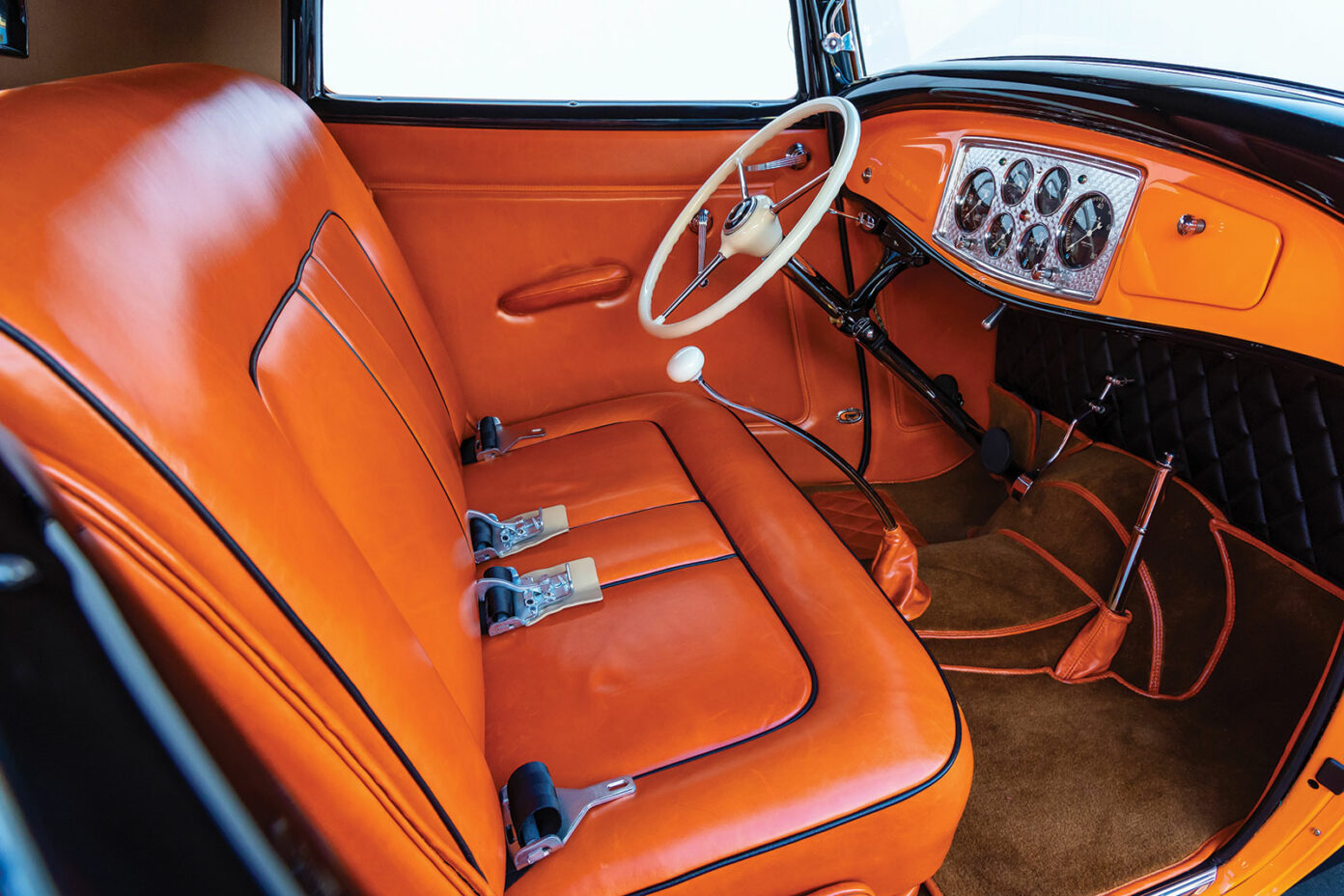 ‘32 Ford Highboy Coupe With 50s Vibe