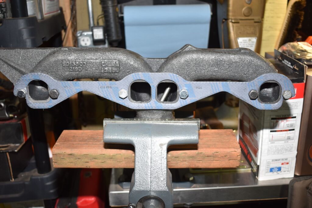 How To Make A Gen II Chevy Small-Bock Engine Look Vintage