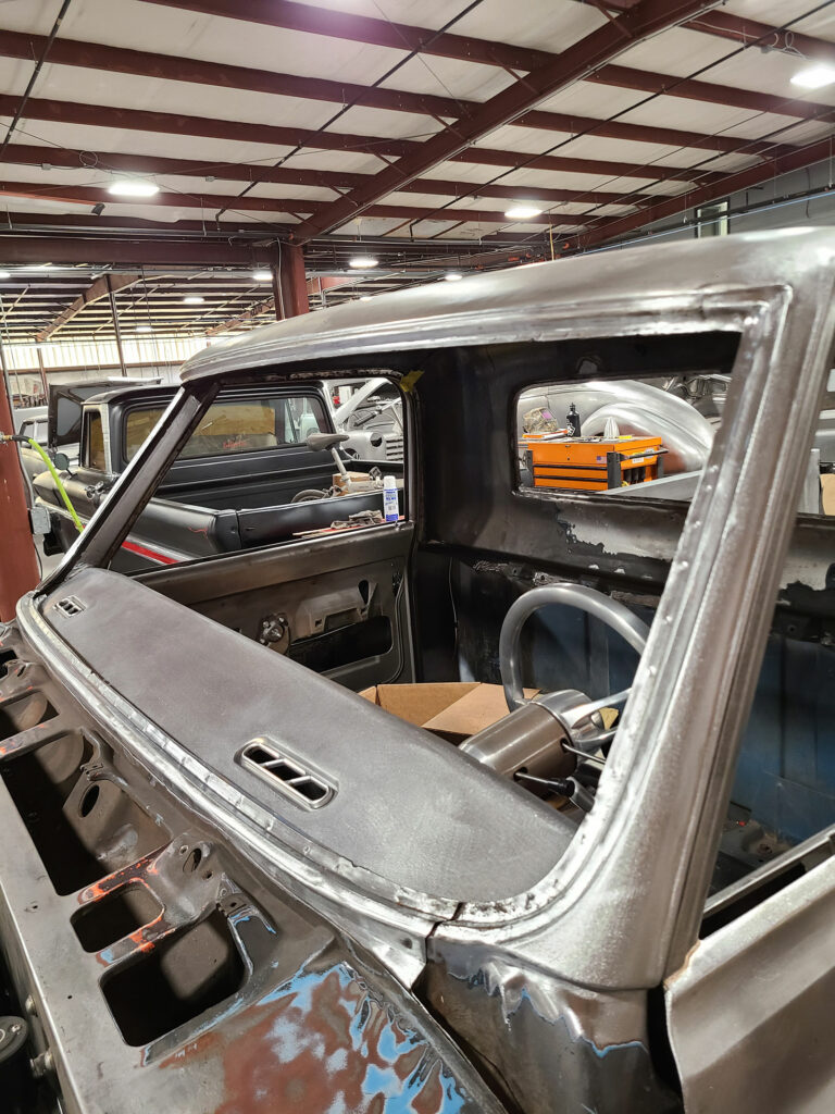 How To Install 67-72 C10 Flush Mount Glass