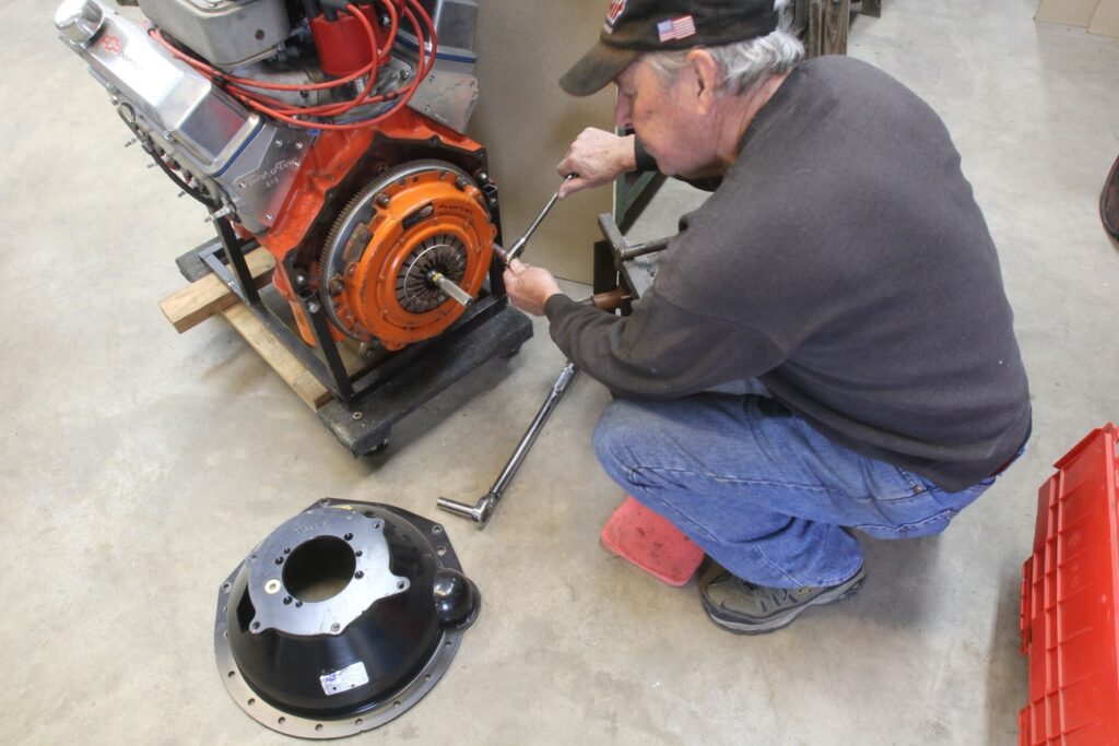 How A Clutches Work - Back Muscle Car Clutch Operation