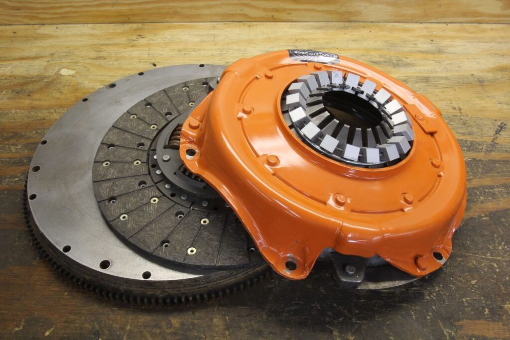 How A Clutches Work - Back Muscle Car Clutch Operation