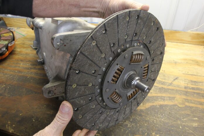 How A Clutches Work - Back Muscle Car Clutch Operation