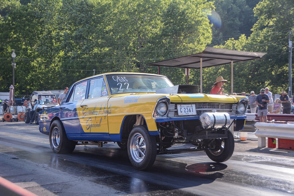 Chevrolet Cleans House at the Knoxville Southeast Gassers Race