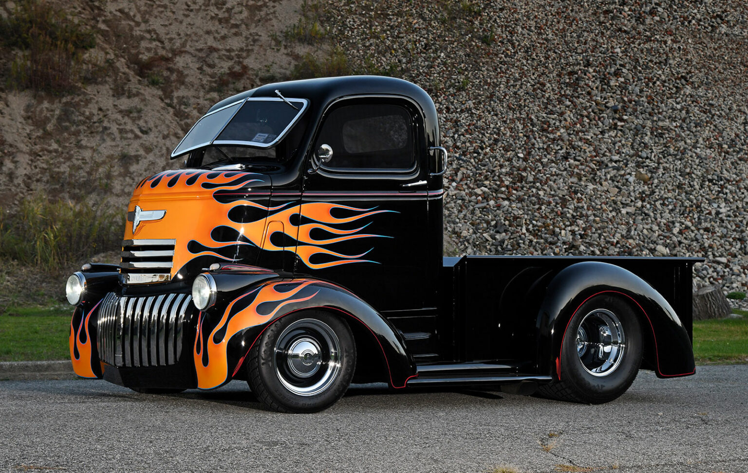 Red Hot ‘45 COE Truck