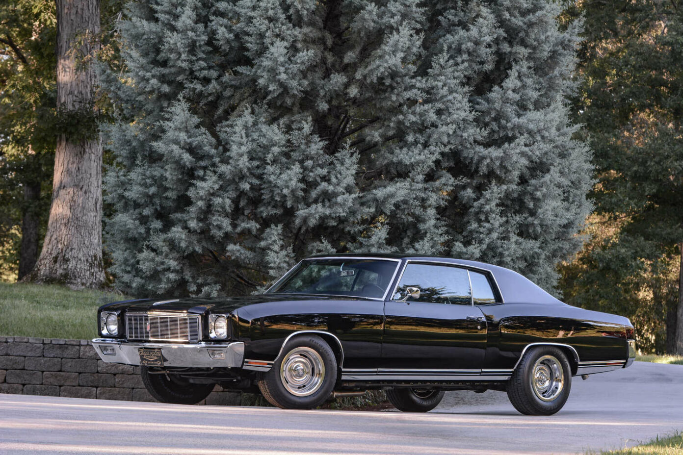 Restored 1971 Chevy Monte Carlo With Modern Upgrades