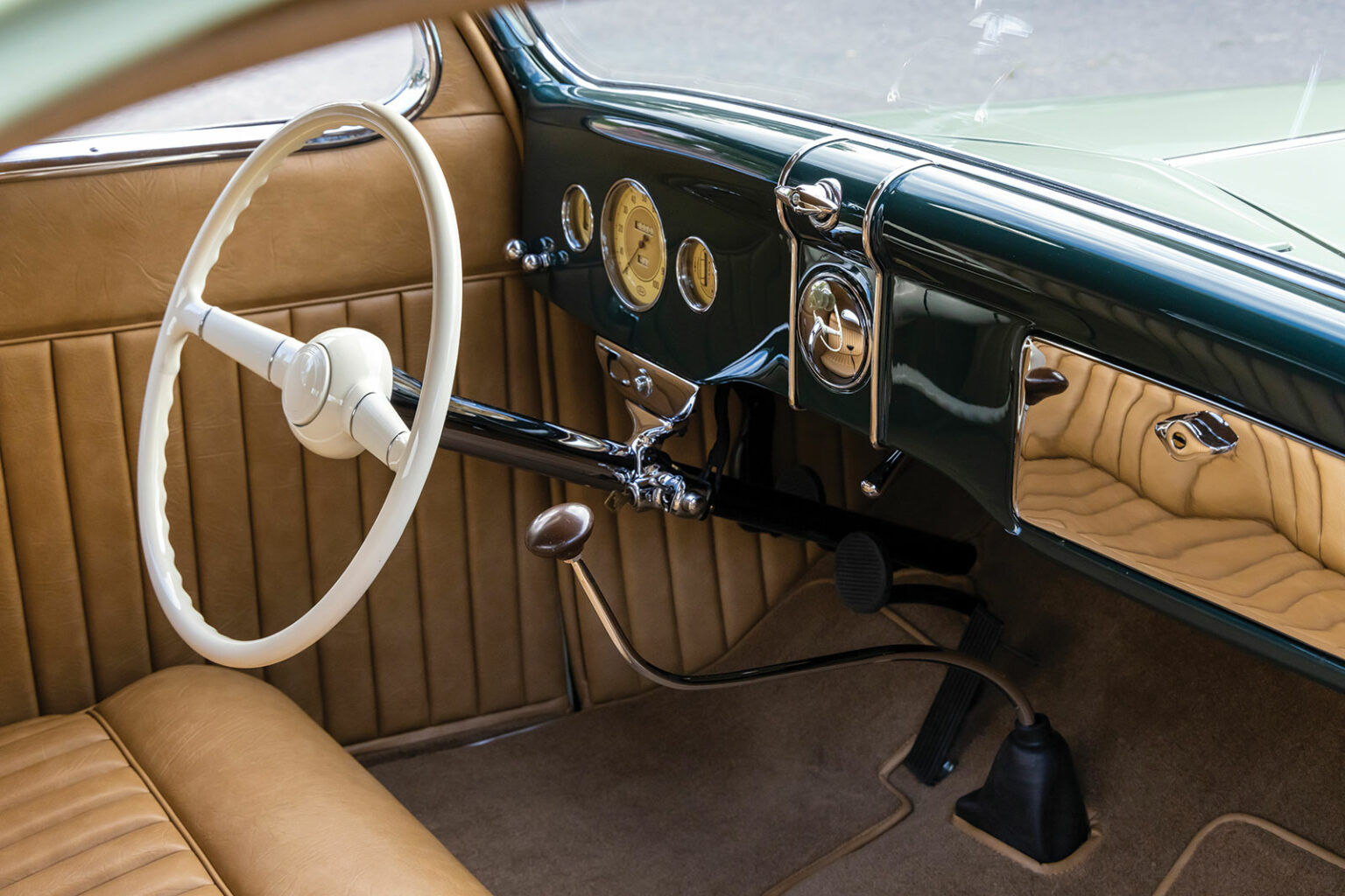 Jimmy Summers’ Timeless Ford Custom