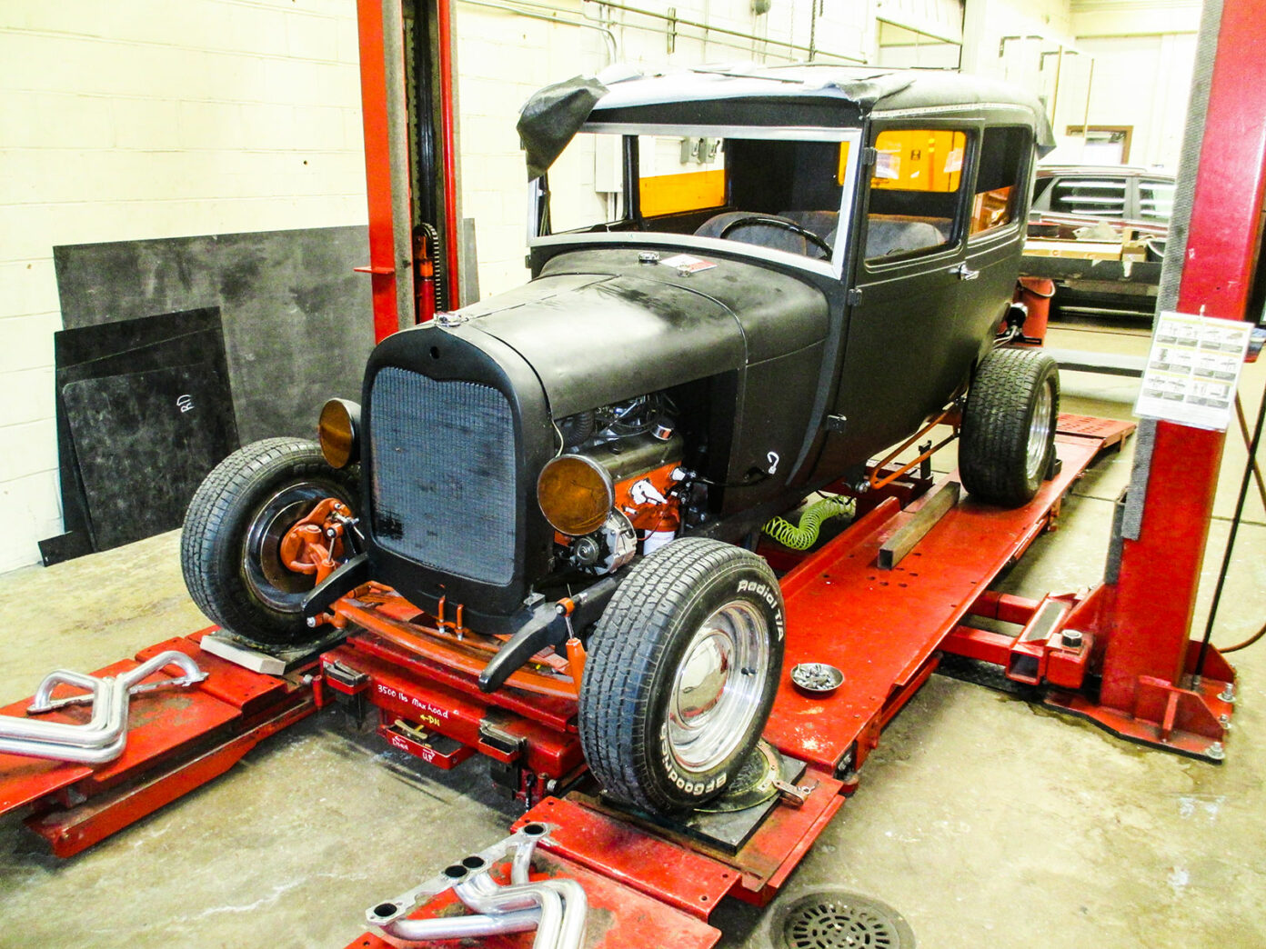 1928 Model A Tudor - Auto Shop Tackles Model A Rear End Swap