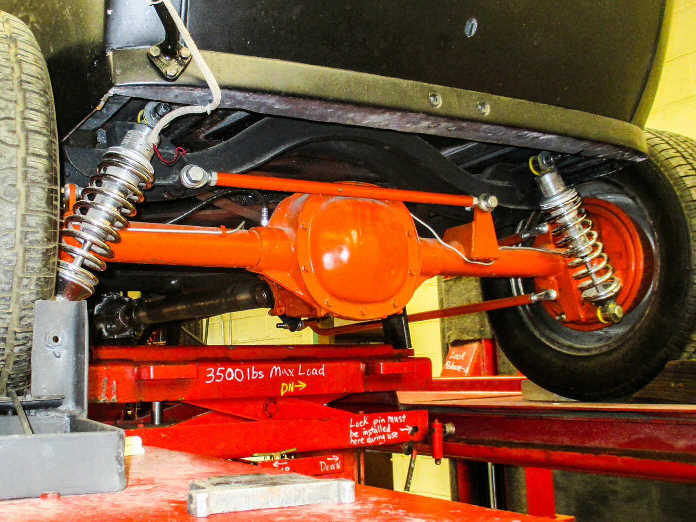 1928 Model A Tudor - Auto Shop Tackles Model A Rear End Swap