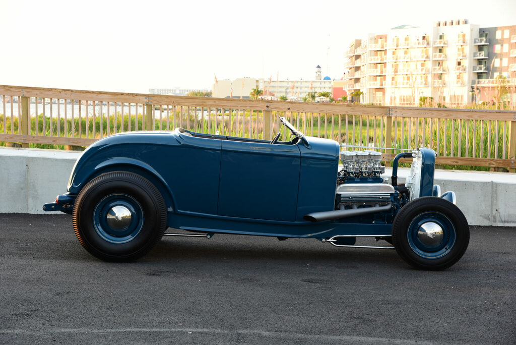 Traditional & Timeless ‘32 Ford Roadster