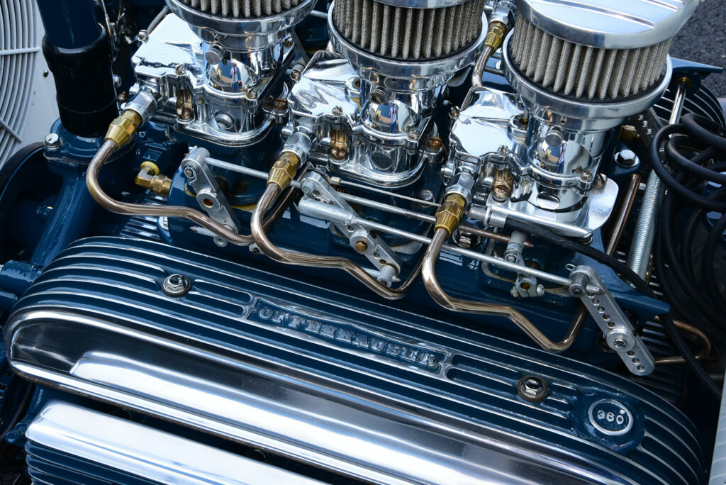 Traditional & Timeless ‘32 Ford Roadster